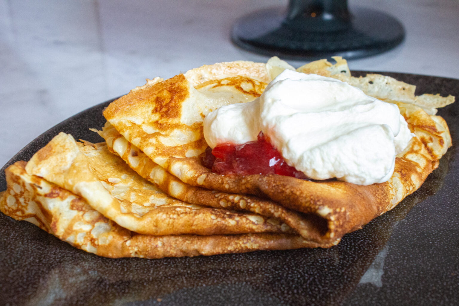 Swedish pancakes / Pannkakor - Fika with M